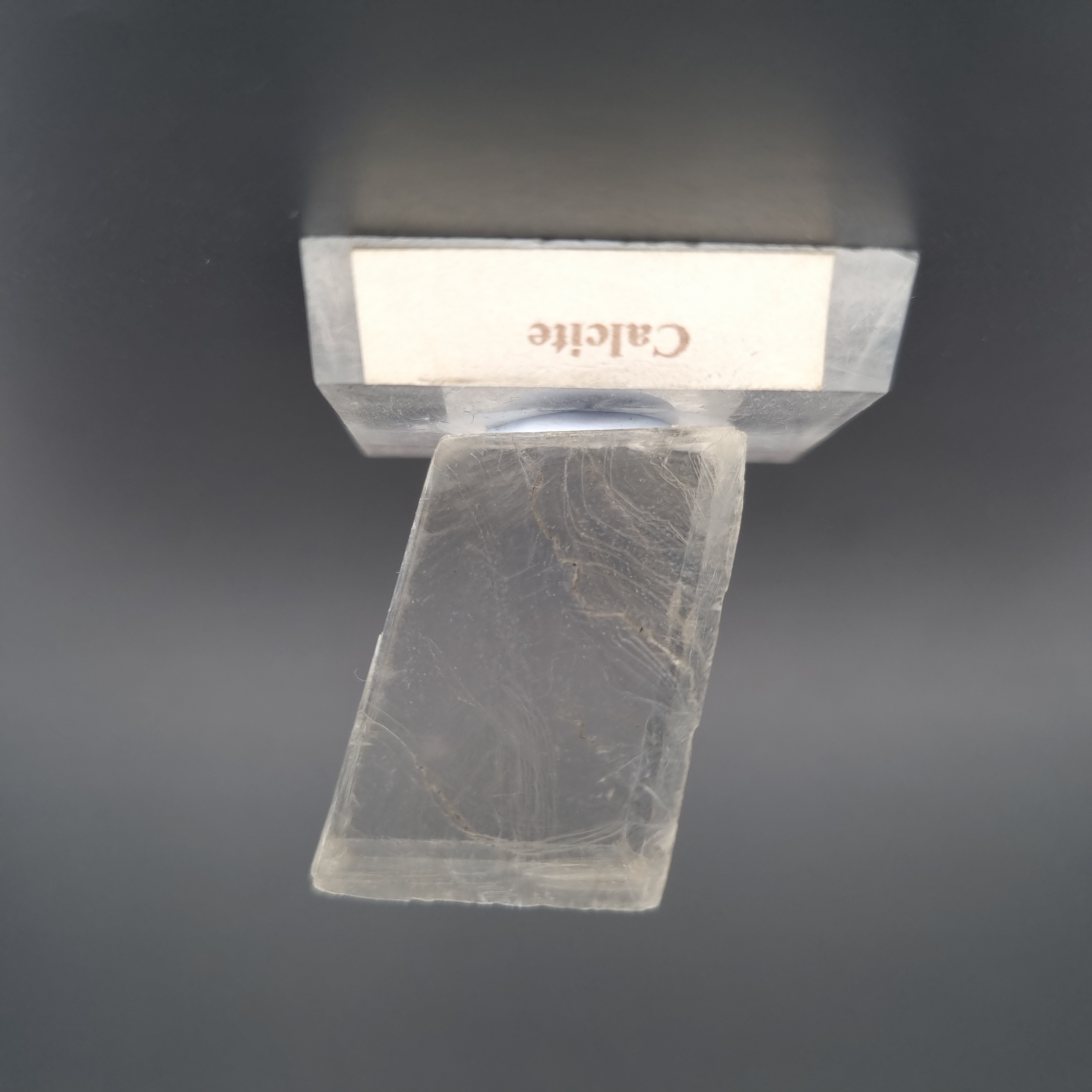 Top 10 colorless gems that are an alternative to Diamonds